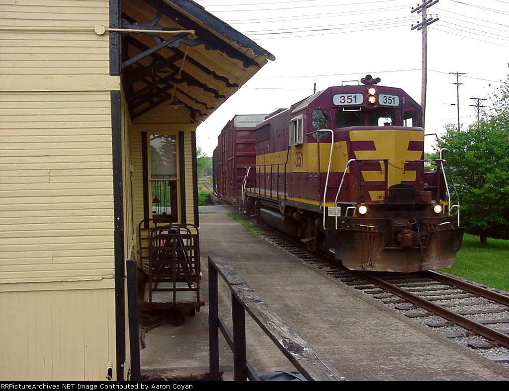 U.S. Rail 351 passes the former HV/C&O depot on a gloomy May iay.